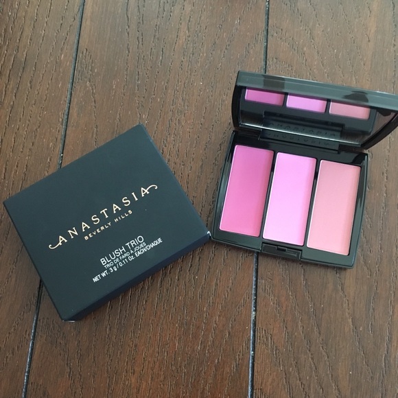 Anastasia Beverly Hills | Makeup | Nwt Abh Blush Trio Pink Passion ...